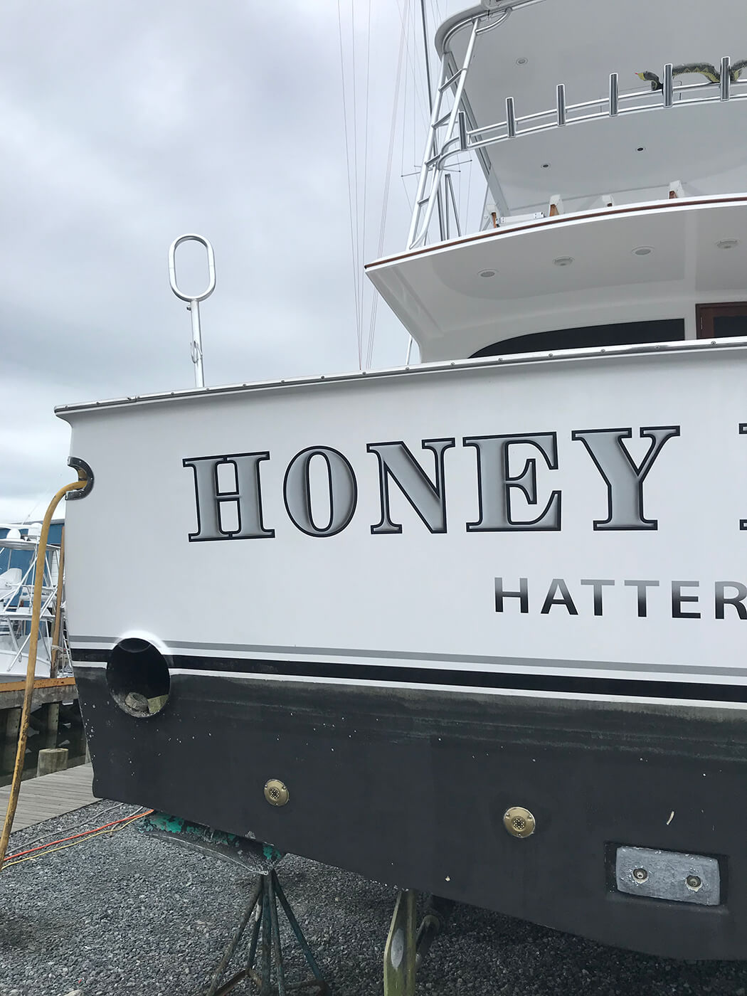 Honey Hush Hatteras Boat Transom | BOATS TRANSOM ARTWORK PAINTING ...